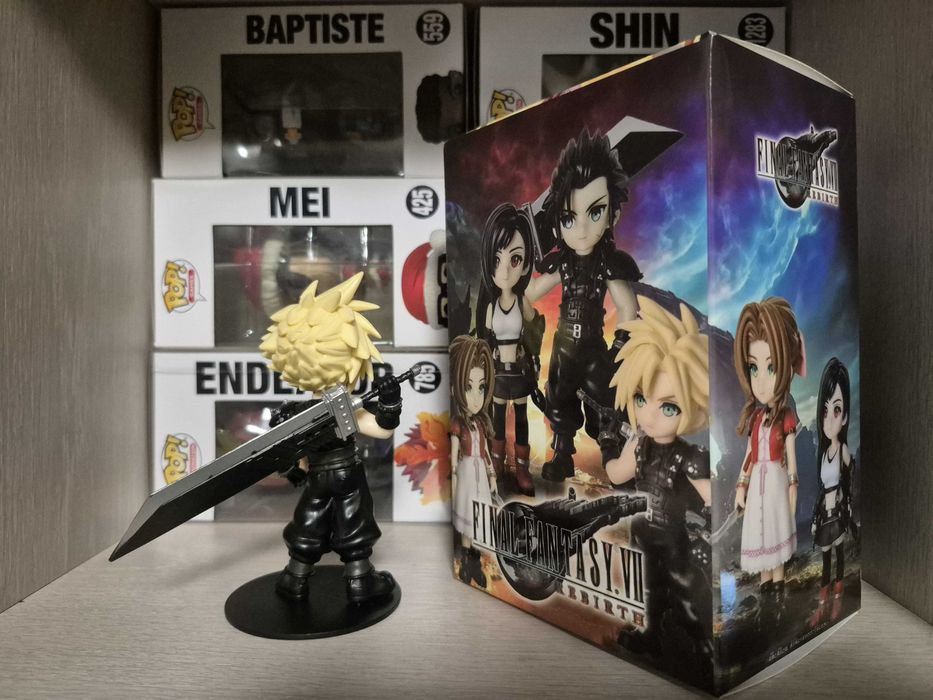Figurina Final Fantasy VII Anime Joc - Cloud Strife, Cutie Bucuresti ...