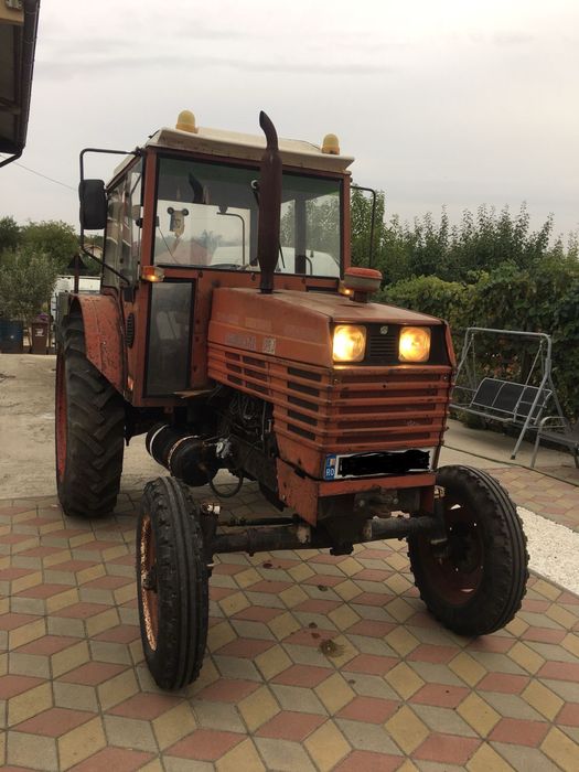 Tractor U650 2004 Simnicu de Jos • OLX.ro