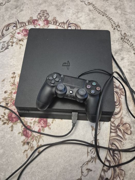 Ps4 cu jocuri cu tot Lazaret • OLX.ro