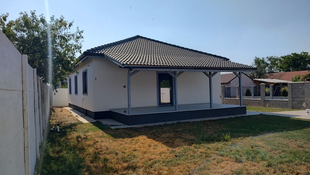 Casa de vanzare. Utvin • OLX.ro