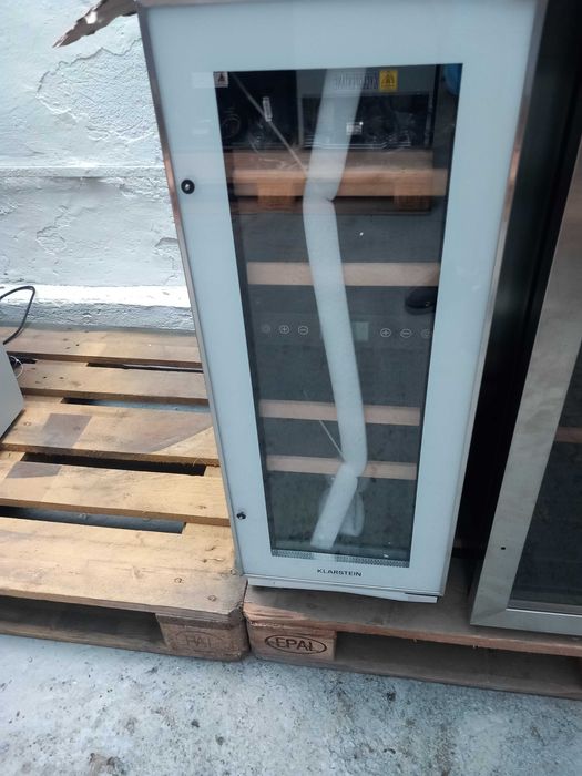 Frigider de vinuri Piatra Neamt • OLX.ro