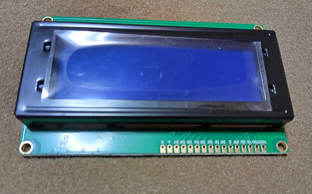 Arduino LCD 2004 display albastru si modul pentru l2c Baia Mare • OLX.ro