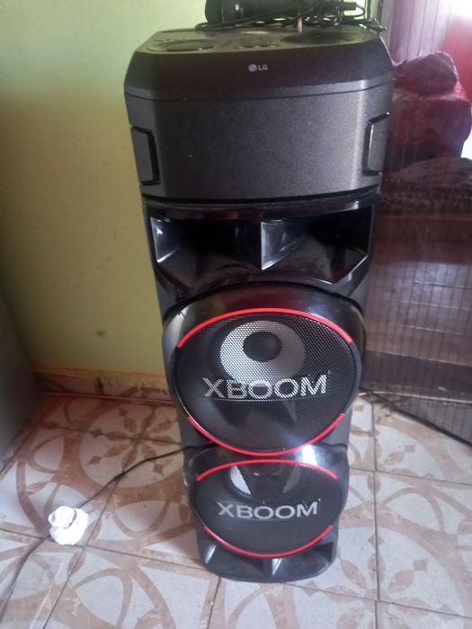 Vand sau schimb boxa LG RN9 XBOOM Oradea • OLX.ro
