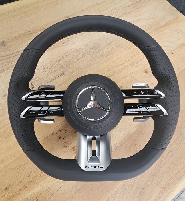 Volan Mercedes AMG - W212-W204-W213-W205-W222 Bucuresti Sectorul 3 • OLX.ro