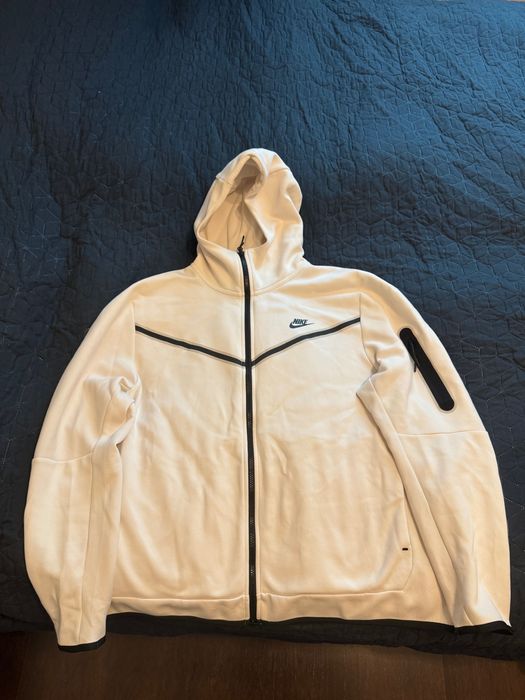 Nike Tech Fleece гр. Шумен Боян Българанов 1 • OLX.bg