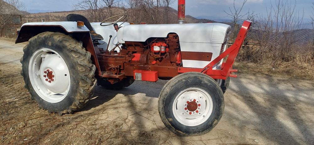 Tractor mic David Brown Beclean • OLX.ro