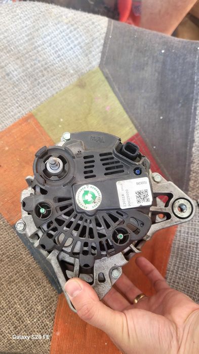 Alternator VALEO Clio 4 , 1,5 diesel 90 cp Bragadiru • OLX.ro