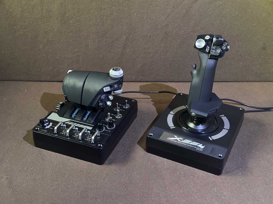 Joystick Logitech X56 HOTAS Arad • OLX.ro