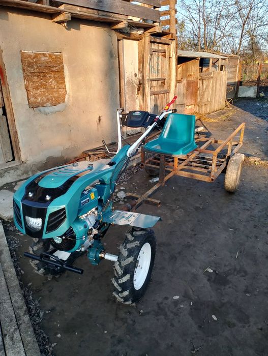 Motocultor 16 cp schimb cu triciclu Baleni • OLX.ro