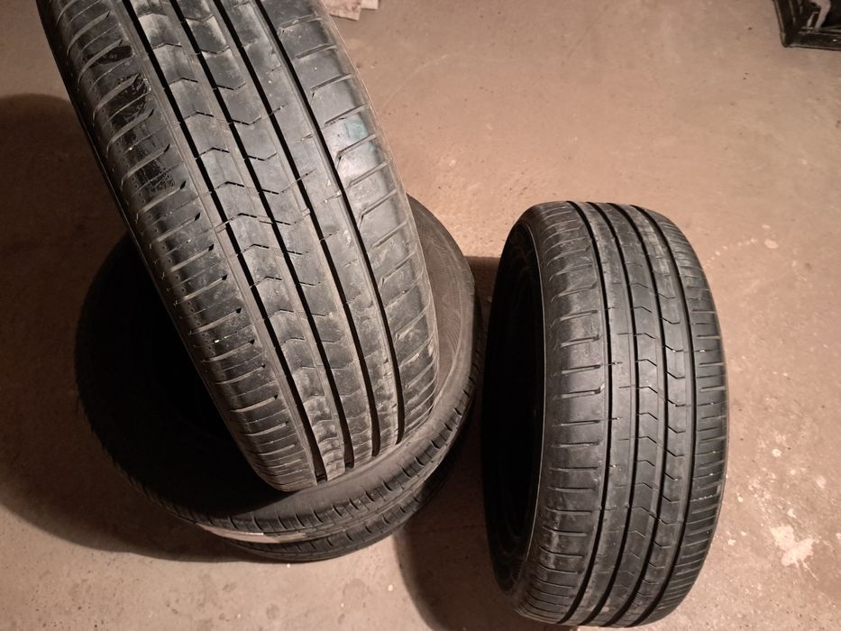 Vând 4 anvelope Vredestein 225*55* ZR17 / 7mm Golesti • OLX.ro
