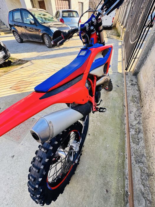Beta 300 RR Racing 2024 Tisau • OLX.ro