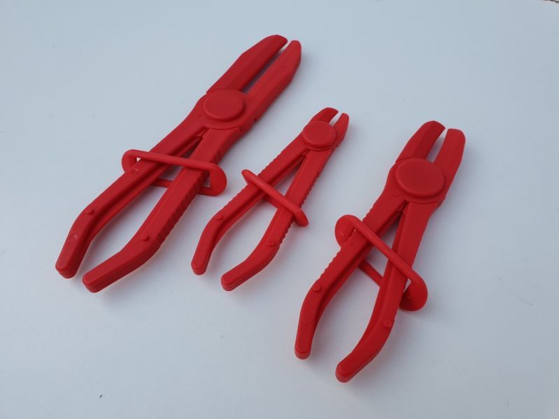 Cleste autoblocant din plastic pentru furtun frana / combustibil 3 buc ...