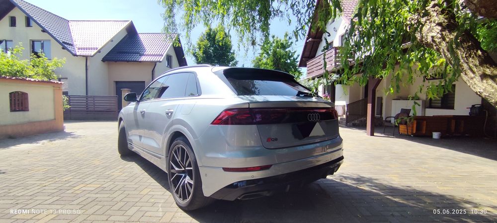 Audi Q8 55 tfsi 2024 Radauti • OLX.ro