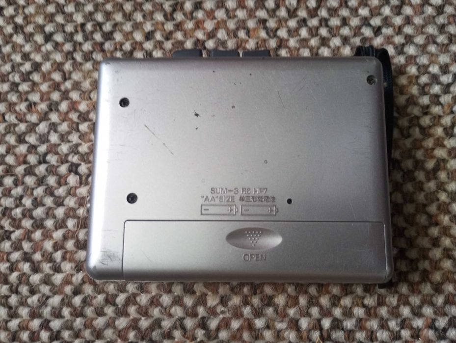 Walkman Sanyo M-1060c, Sanyo Compact Cassette Tape Recorder functional ...