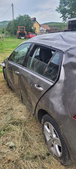 Volkswagen golf7 Bistrita • OLX.ro