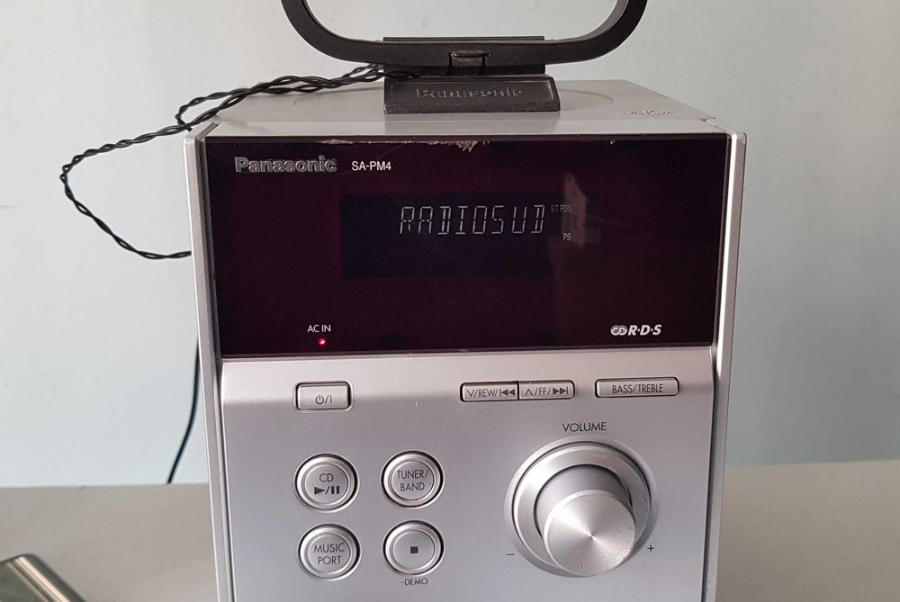 Panasonic SA PM 4 amplificator CD tuner AUX mufa casti combina Craiova • OLX.ro