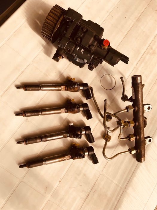 Pompa injecție si injectoare Duster/2010-2015/ 250 euro Berceni • OLX.ro