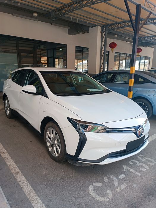 BUICK VELITE 6 Yili: 2024 Yurish masofasi: 430KM Uzunligi: 4673 Keng: 15 500 у.е. - Другие ...