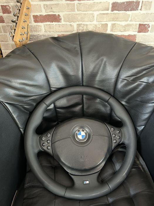 Volan bmw e39 e38 facelift Jabar • OLX.ro