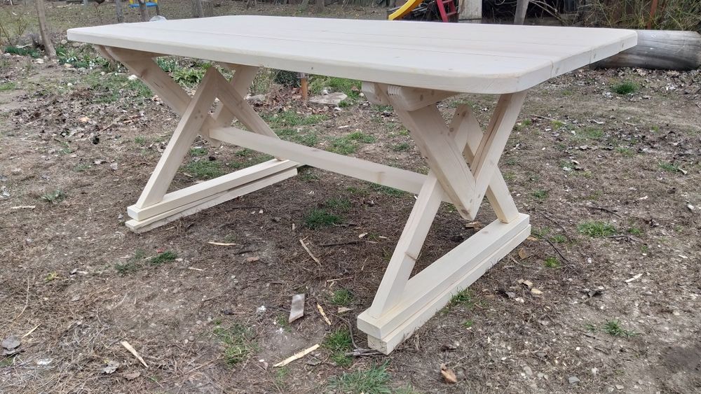 Masa lemn masiv din dulapi de brad/terasa/gradina/foisor Buzau • OLX.ro