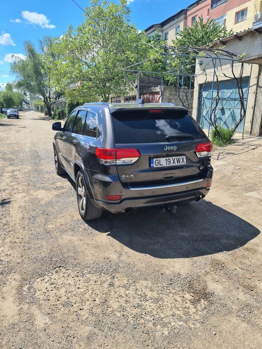 Vand/Schimb Grand Cherokee 4x4 Ianca • OLX.ro