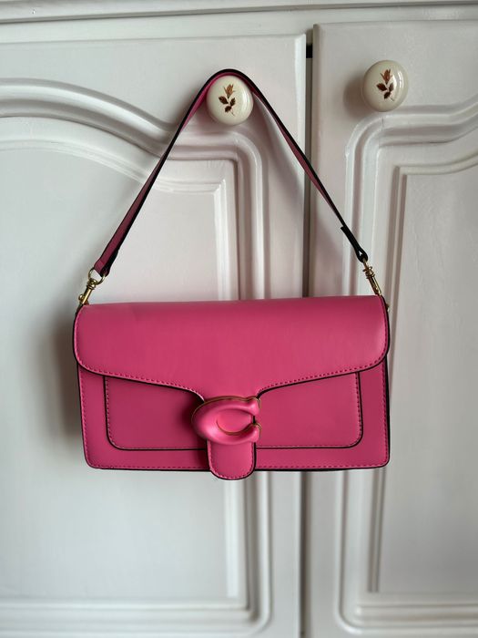 Geanta noua, roz Oradea • OLX.ro