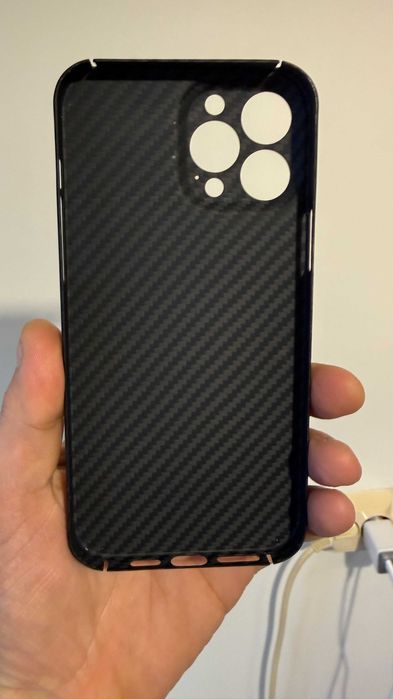 Husa ultra slim fibra de Kevlar/Carbon Iphone 13 Pro Max Bucuresti ...