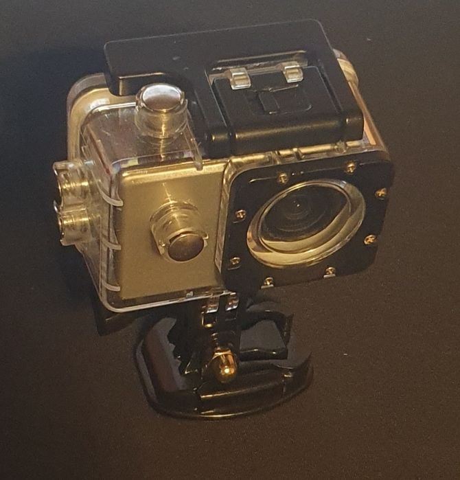 Camera EBODA de filmat HD 1080p + Suport (asemanatoare GoPro) Tautii de ...