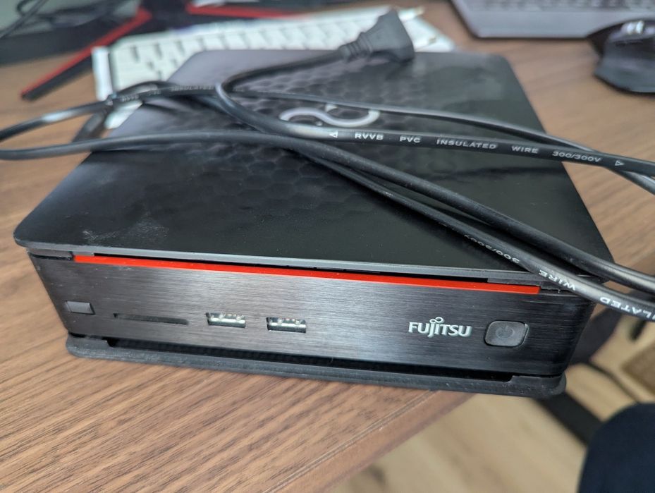 Fujitsu Esprimo mini PC - 4Gb Ram Brasov • OLX.ro