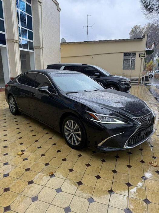 Lexus ES 300 Hybrid: 44 500 у.е. - Lexus Эшангузар на Olx
