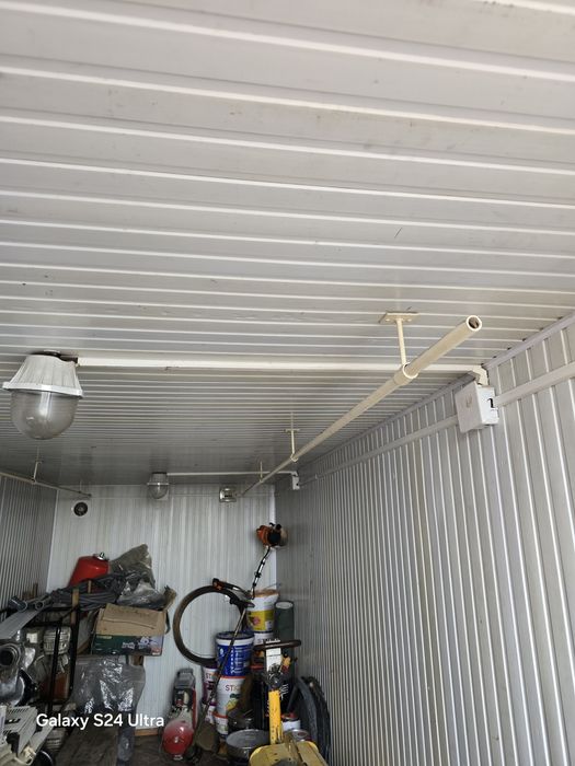 Container izolat 6×2,4 Pascani • OLX.ro