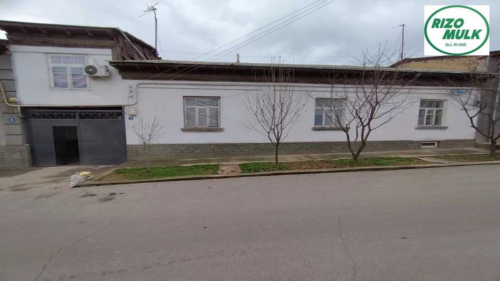 Учтупа тумани Саккокийда ховли сотилади. 5.6 сотих. NR494/8: 180 000 у.е. - Продажа Ташкент на Olx