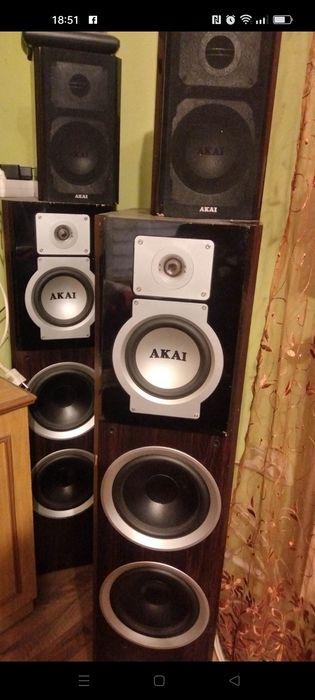Akai Boxe 5+1 cu amplificare Pantelimon • OLX.ro