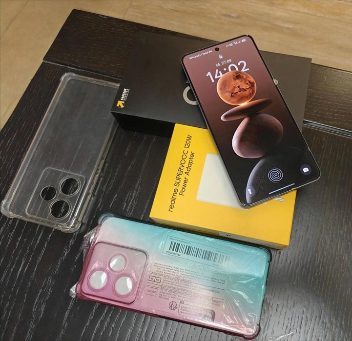 Realmi GT 7 Blue 7000 battery гр. Враца Център • OLX.bg