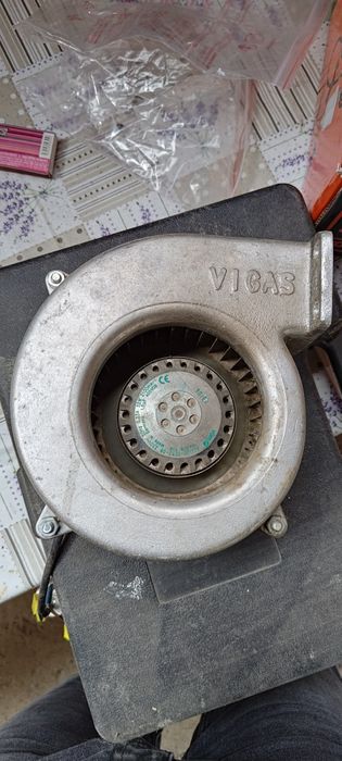 Ventilator Cazan Vigas Gazeificare 40 kW Letea Veche • OLX.ro