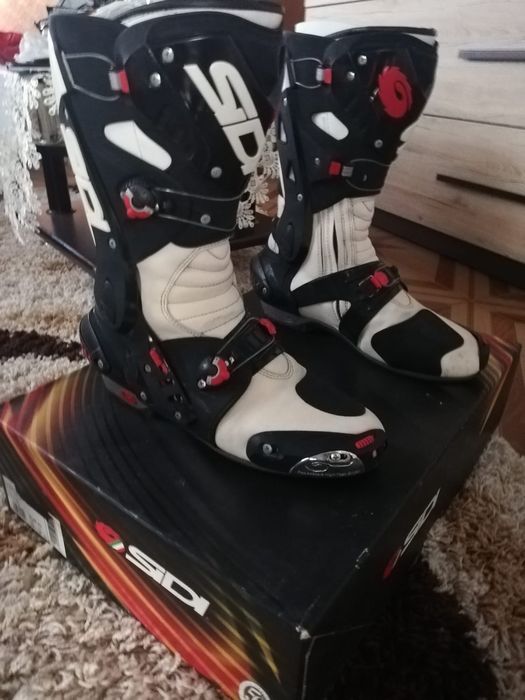 Accesorii moto!De vanzare! Tataranu • OLX.ro