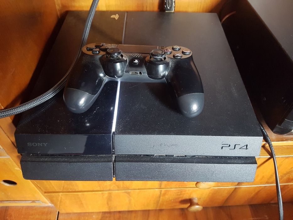 Плейстейшън 4 ps 4 гр. Ямбол Център • OLX.bg