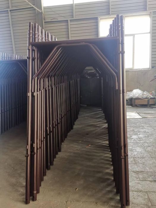 Cadre de schela H, picior, cavalet, podina, metalice, italia Craiova ...