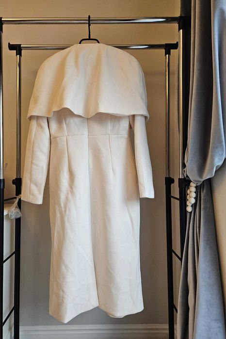 Vand rochie noua, cu eticheta, marca SIERRA DARIEN, din lana. Timisoara ...