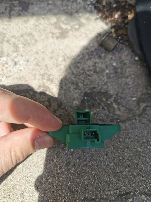 Crash Sensor/Краш сензор за врата от w204 гр. Пловдив Захарна фабрика ...