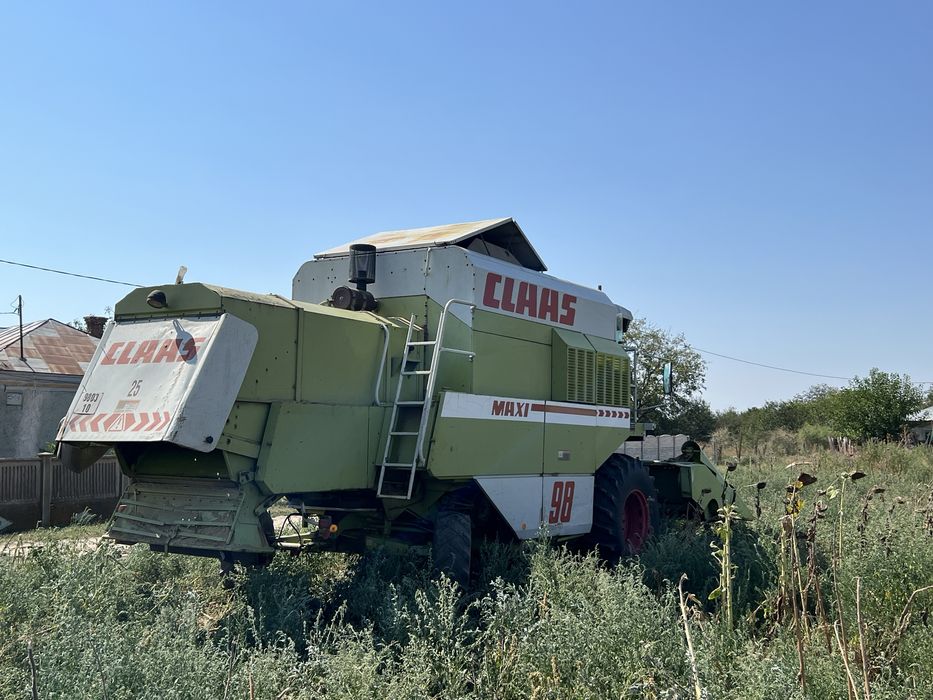 Combina Claas Dominator 98 Segarcea-Deal • OLX.ro