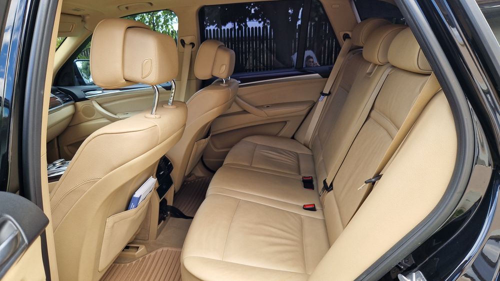 BMW X5 Achiziționată de noua din Romania Racovita • OLX.ro