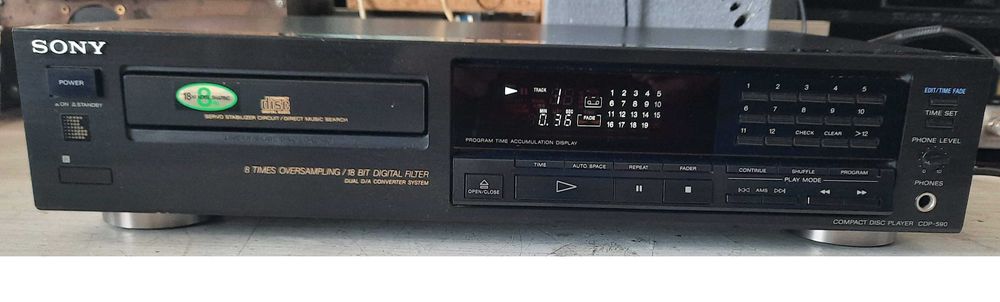 Продавам чудесен Cd плейър Sony cdp-590 гр. София 7-ми 11-ти километър • OLX.bg