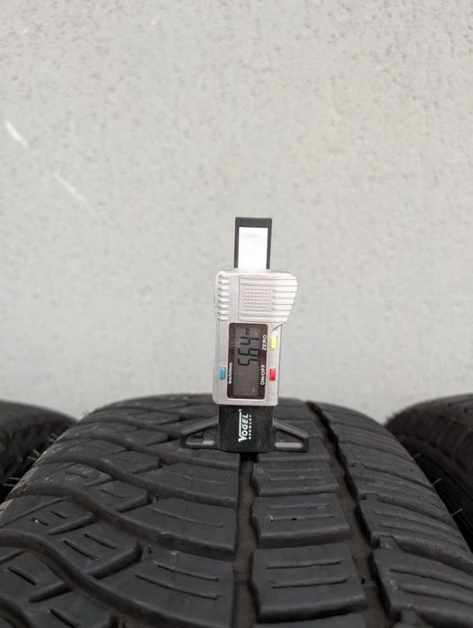 Jante 5 spite Y 18" Volvo XC60 XC70 XC40 S90 V90 S60 V60 anvelope 235 ...