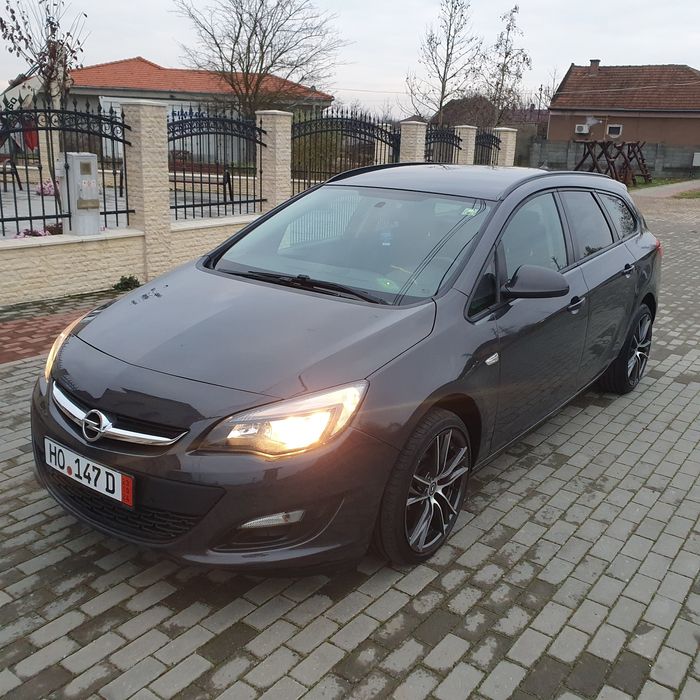 Opel Astra J Sport-Tourer 1.6CDTI 136 CP 2015 Euro-6 Navi 186000-KM ...