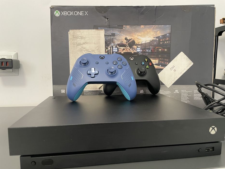 Xbox one x 1tb - 4K перфектен гр. Варна Аспарухово • OLX.bg