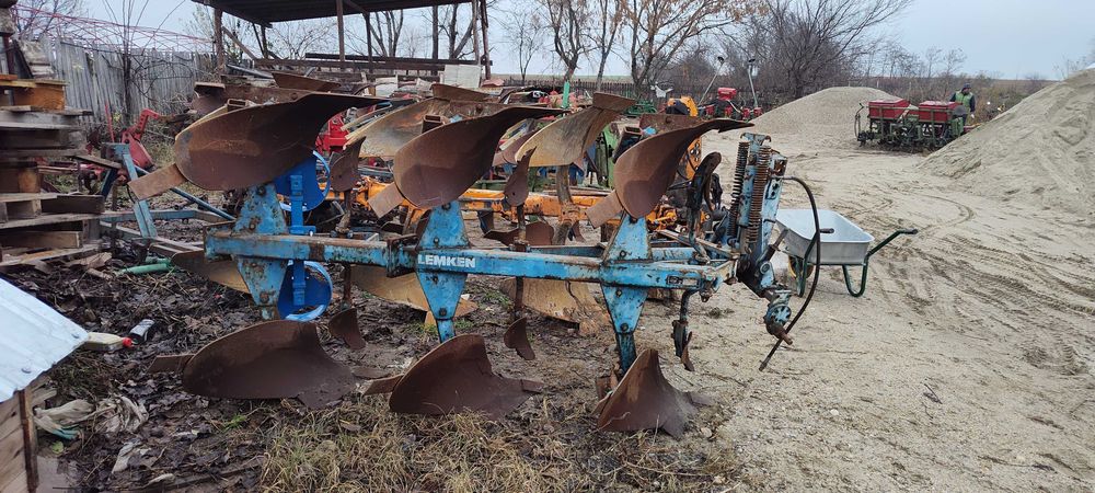 Plug reversibil 2 brazde, 3 brazde Rabewerk, Lemken, krone, Eberhardt, Dabuleni • OLX.ro