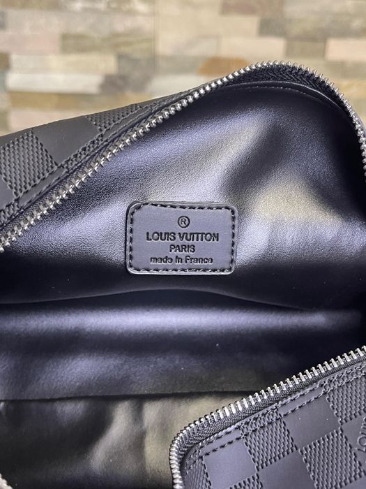 Borseta LV - Louis Vuitton GEANTA/PORTFARD Bucuresti Sectorul 4 • OLX.ro