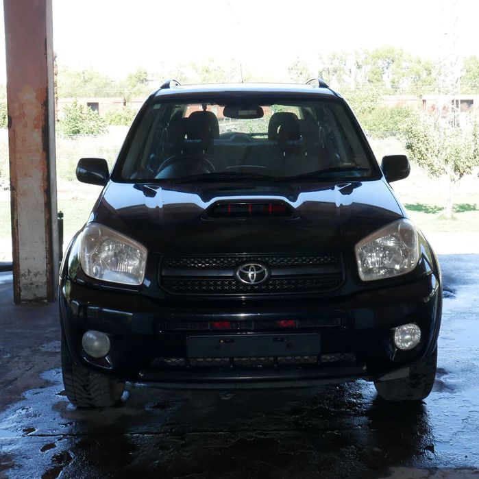 Toyota RAV4 II 2000-2006 НА ЧАСТИ - цени в описанието гр. Левски • OLX.bg