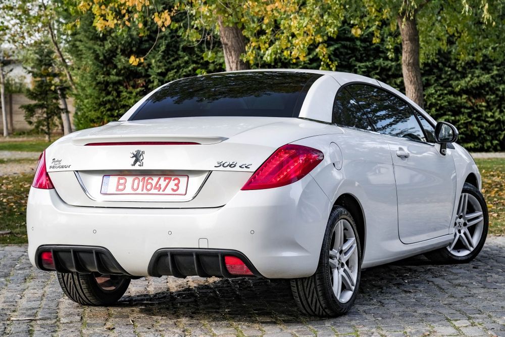 Peugeot 308 Cabrio 1.6 Benzina Turbo Cutie Automata Euro 5 Alb Perlat ...